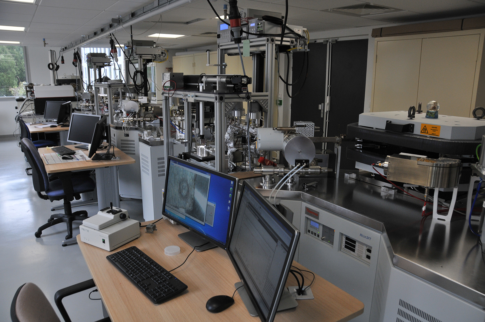 Gaz rares et Géo-chronologie Ar/Ar - ISTO Institut des Sciences de la ...